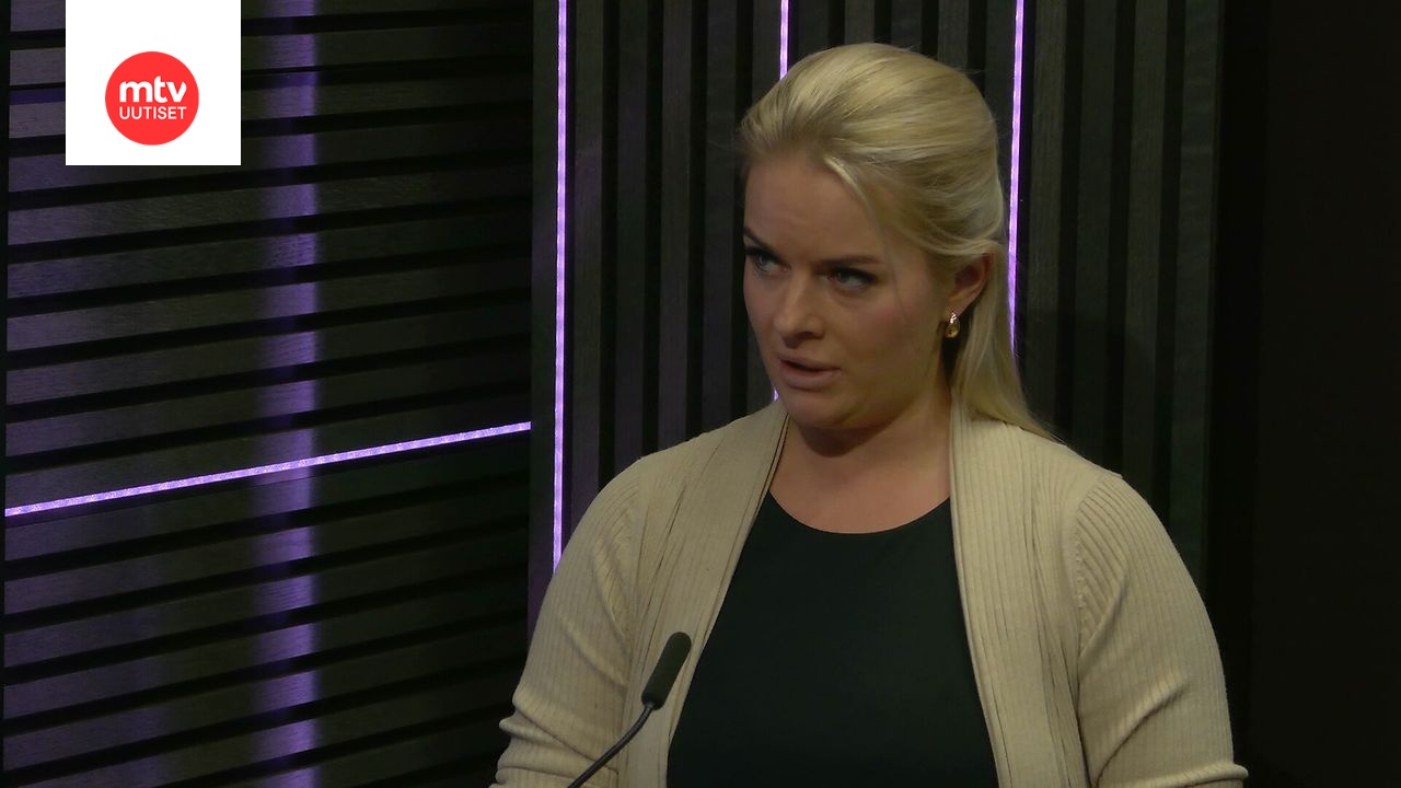 Ensitreffit-Jenni etsii rikasta miestä? Näin hän kommentoi | MTV Uutiset