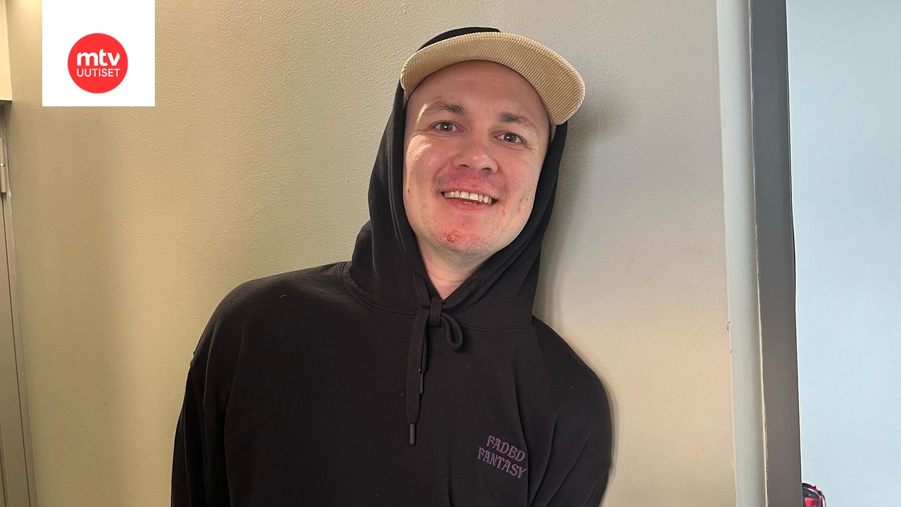 Näyttelijä Ville Mikkonen jättää Putouksen suoran lähetyksen väliin ...