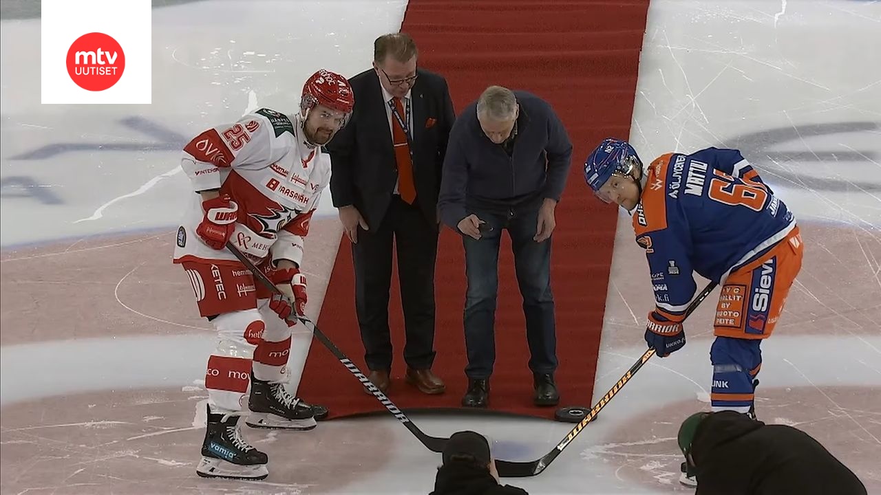 Kalevi Numminen upean eleen keskellä Tampereen Nokia Arenalla | MTV Uutiset