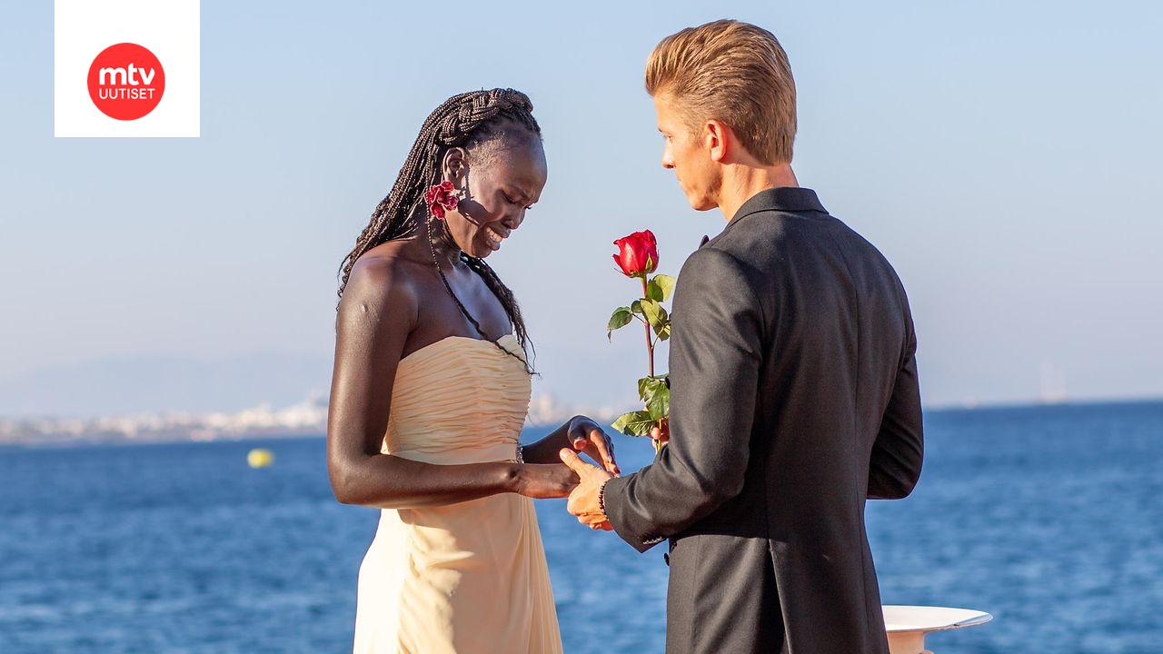 Bachelor-pariskunta joutui piilottelemaan suhdettaan pitkään – Joonas päätyi erikoiseen ...