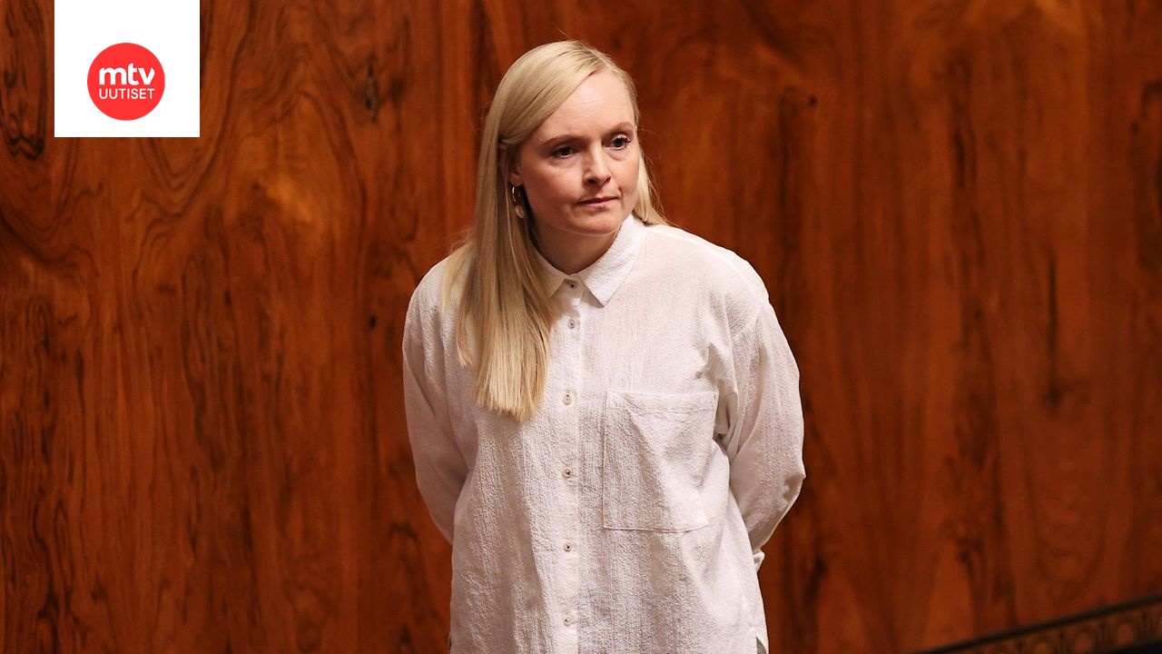 Maria Ohisalo odottaa toista lastaan | MTV Uutiset