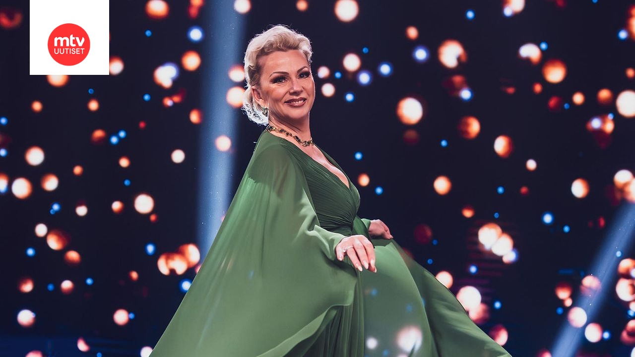 Helena Ahti-Hallberg suuntasi Espanjaan | MTV Uutiset