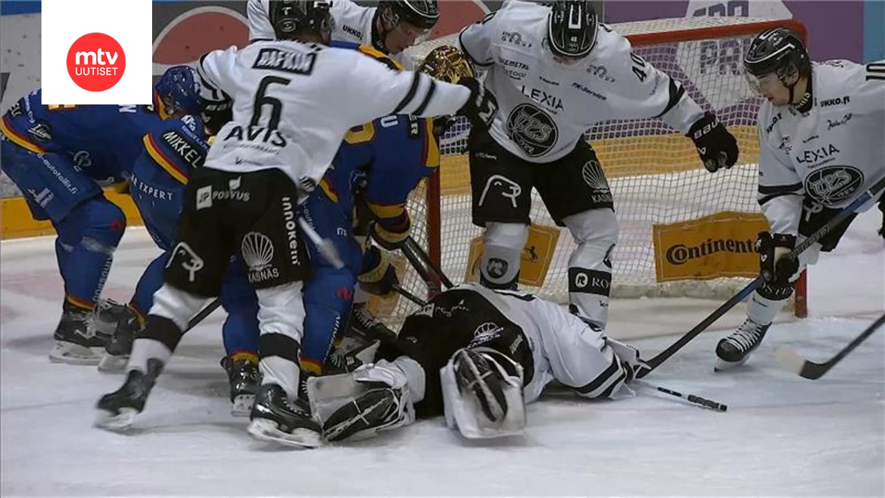 TPS:n Ruben Rafkin rusikoi Jukurien Alexander Ruuttua niskaan | MTV Uutiset