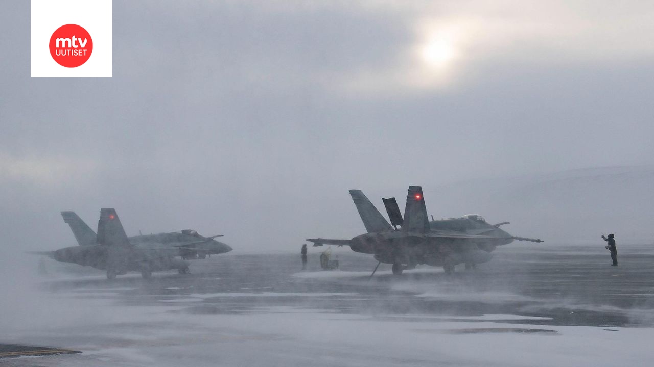 Suomi lähettää kaksi yhteysupseeria Grönlantiin | MTV Uutiset