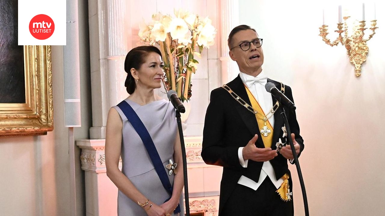 Näin rouva Suzanne Innes-Stubb kuvailee aviomiehensä tanssitaitoja ...