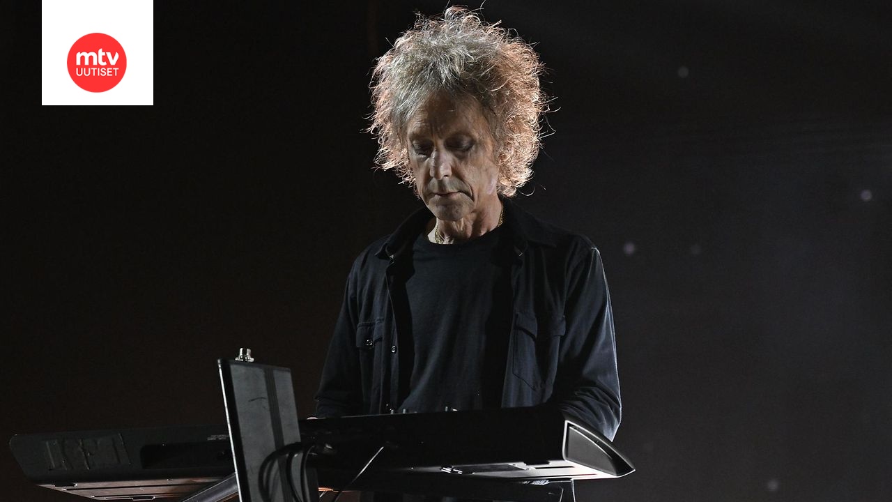 The Curen Perry Bamonte on kuollut | MTV Uutiset