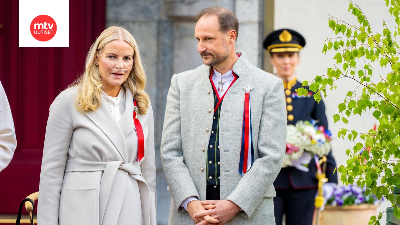 Prinssi Haakon etuajassa kotiin Mette-Maritin terveydentilan vuoksi ...